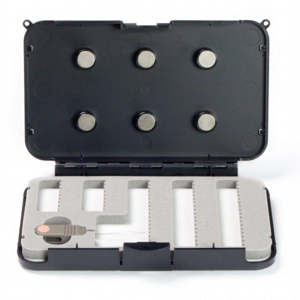 C&F Designs Chest Patch w/ Threader Slit Foam Magnets - Fly Fishing ...
