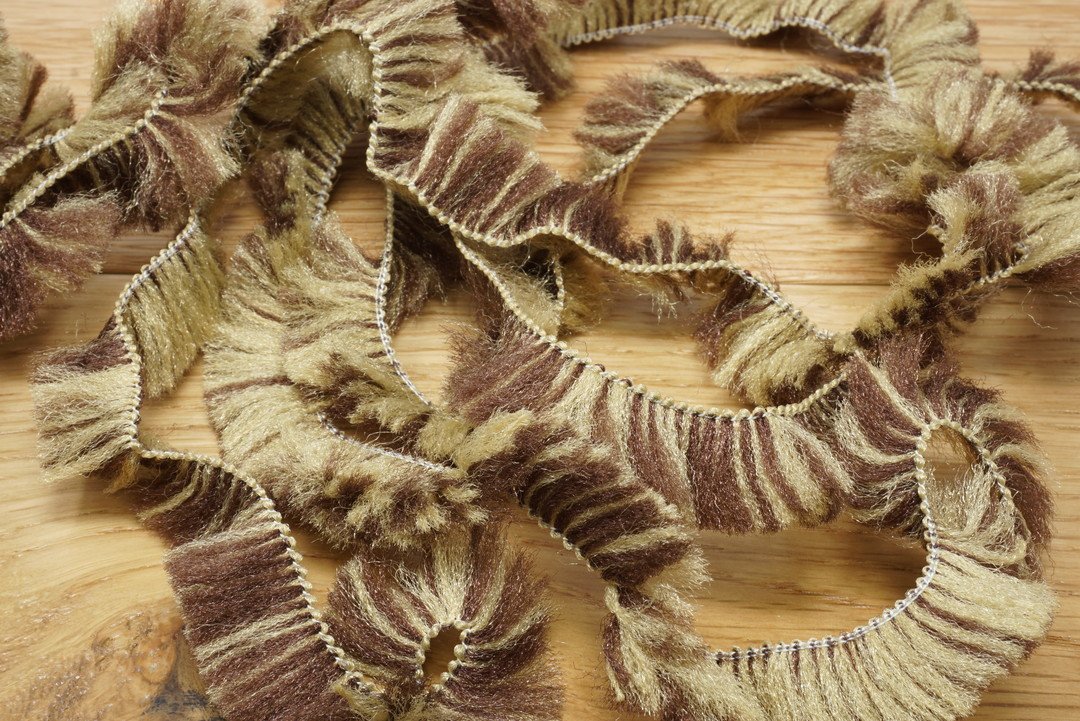 Cascade Crest Variegated Body Fur – Dakota Angler & Outfitter